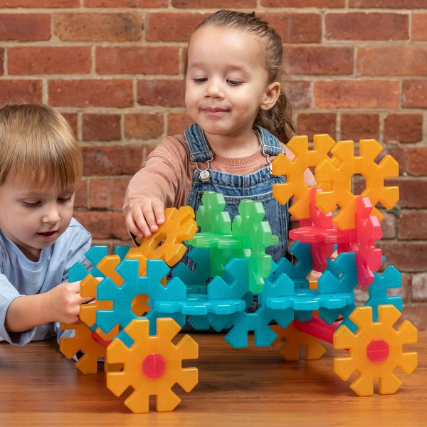 Polydron - Build Geometric 3D Construction Shapes in Primary Schools