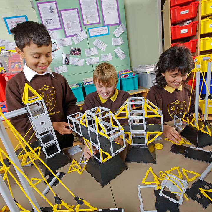 Polydron Bridges Class Set